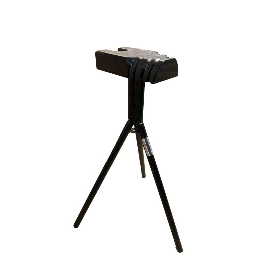 Yoder's Medium Stall Jack - 22" | Hanson Horse Ranch & Farrier Supply Store